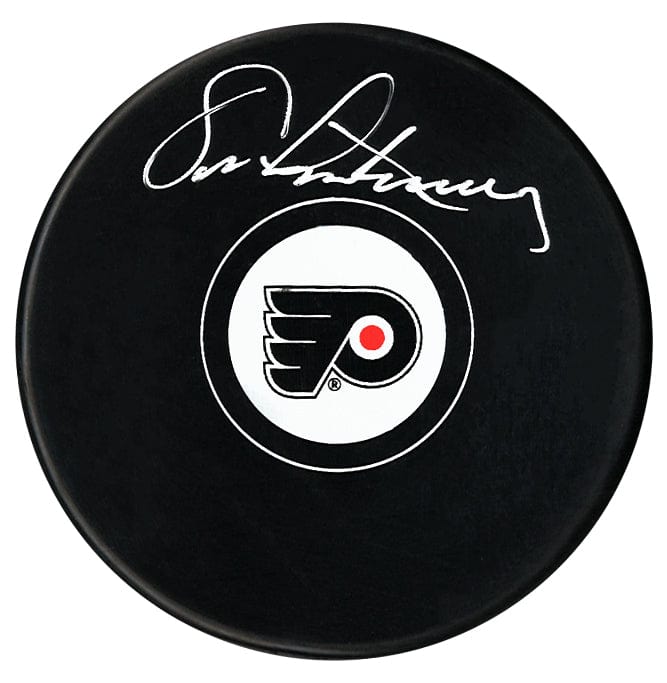 Eric Lindros Autographed Philadelphia Flyers Puck | CoJo Sport ...